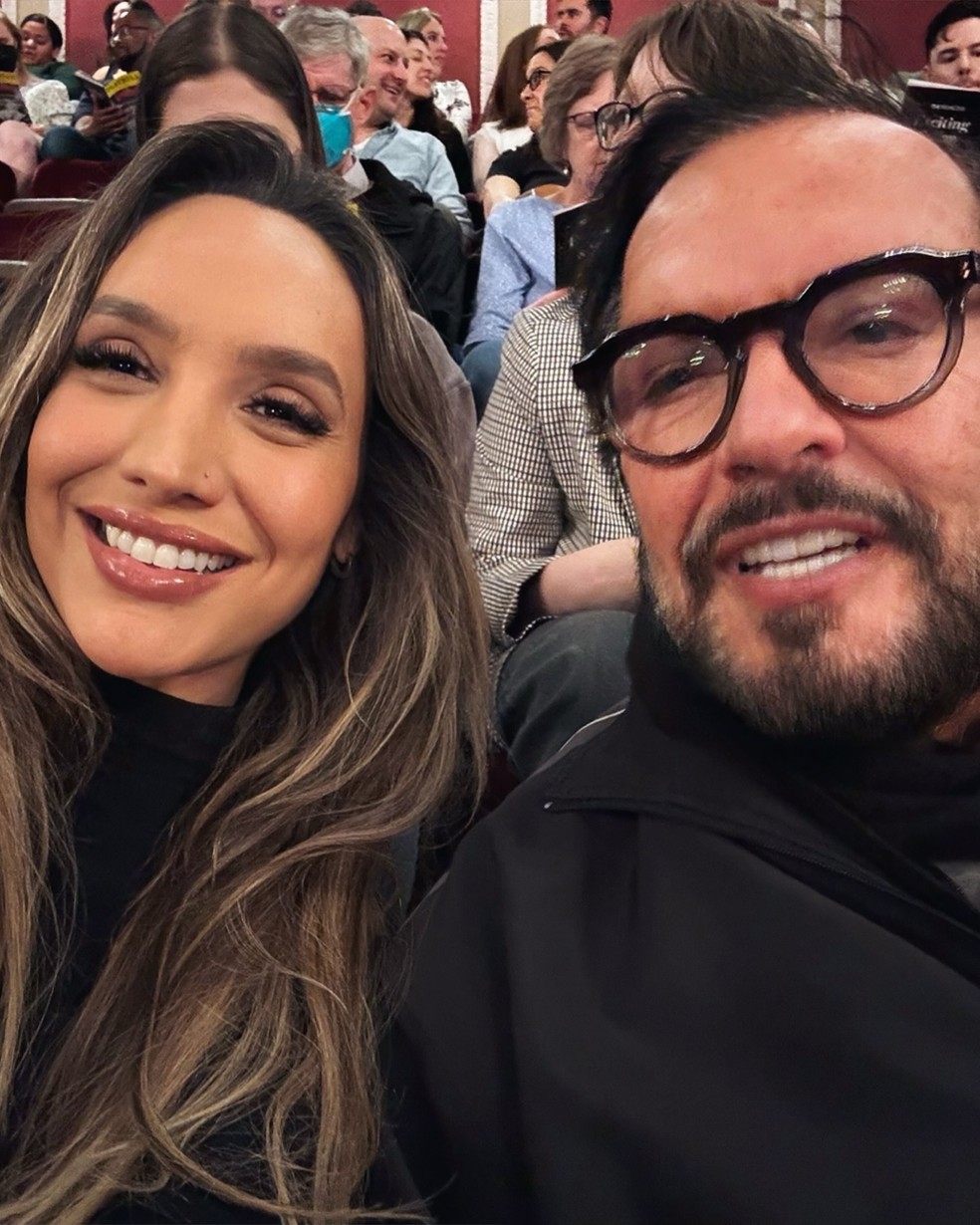 Maria Maya posta foto rara ao lado do pai, Wolf, em NY: 'Chegou me ...