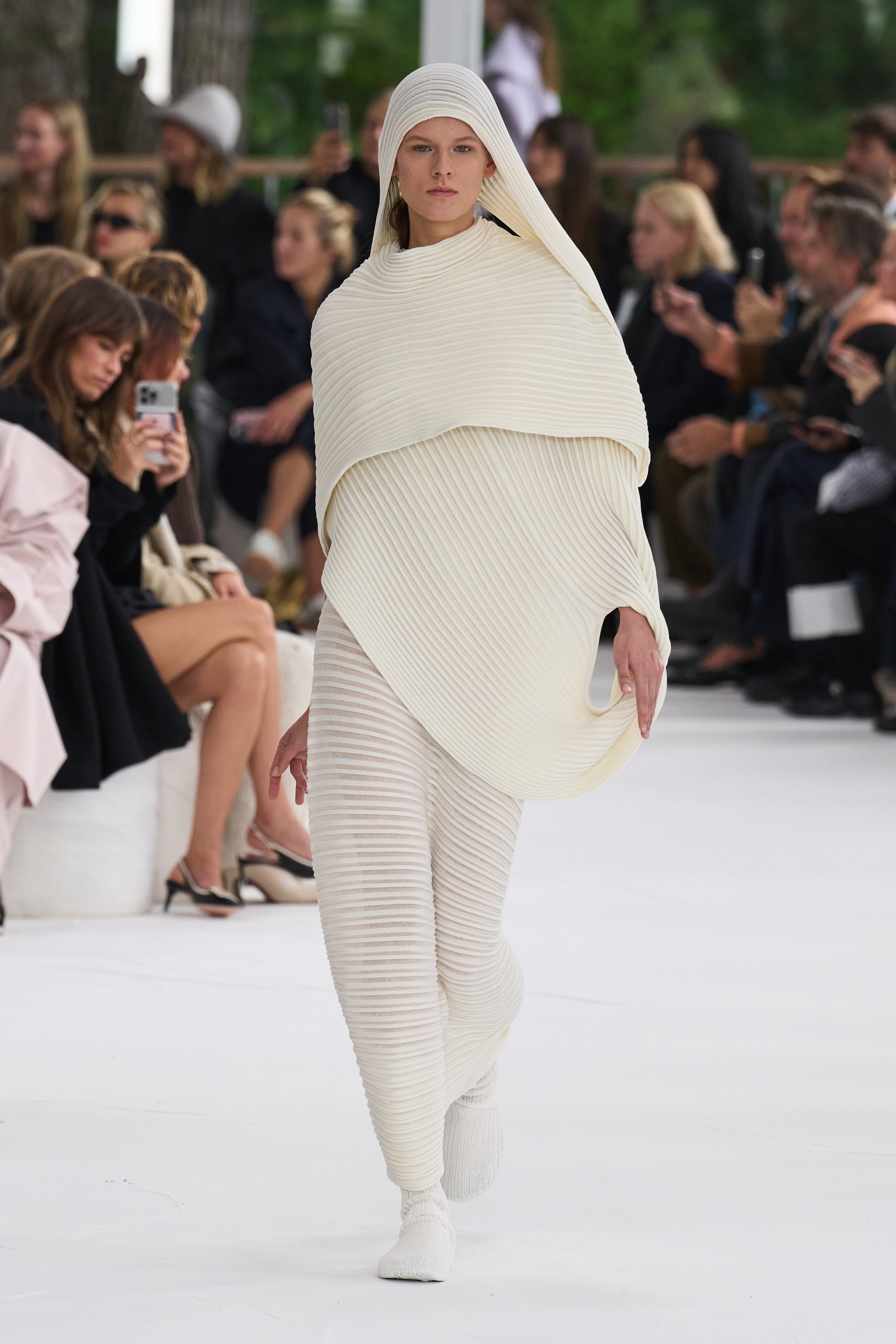Issey Miyake | Paris | Verão 2025