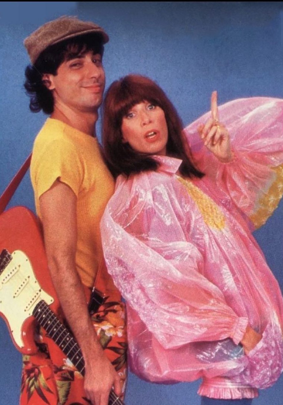 Inovadora e disruptiva: relembre os figurinos mais marcantes de Rita Lee