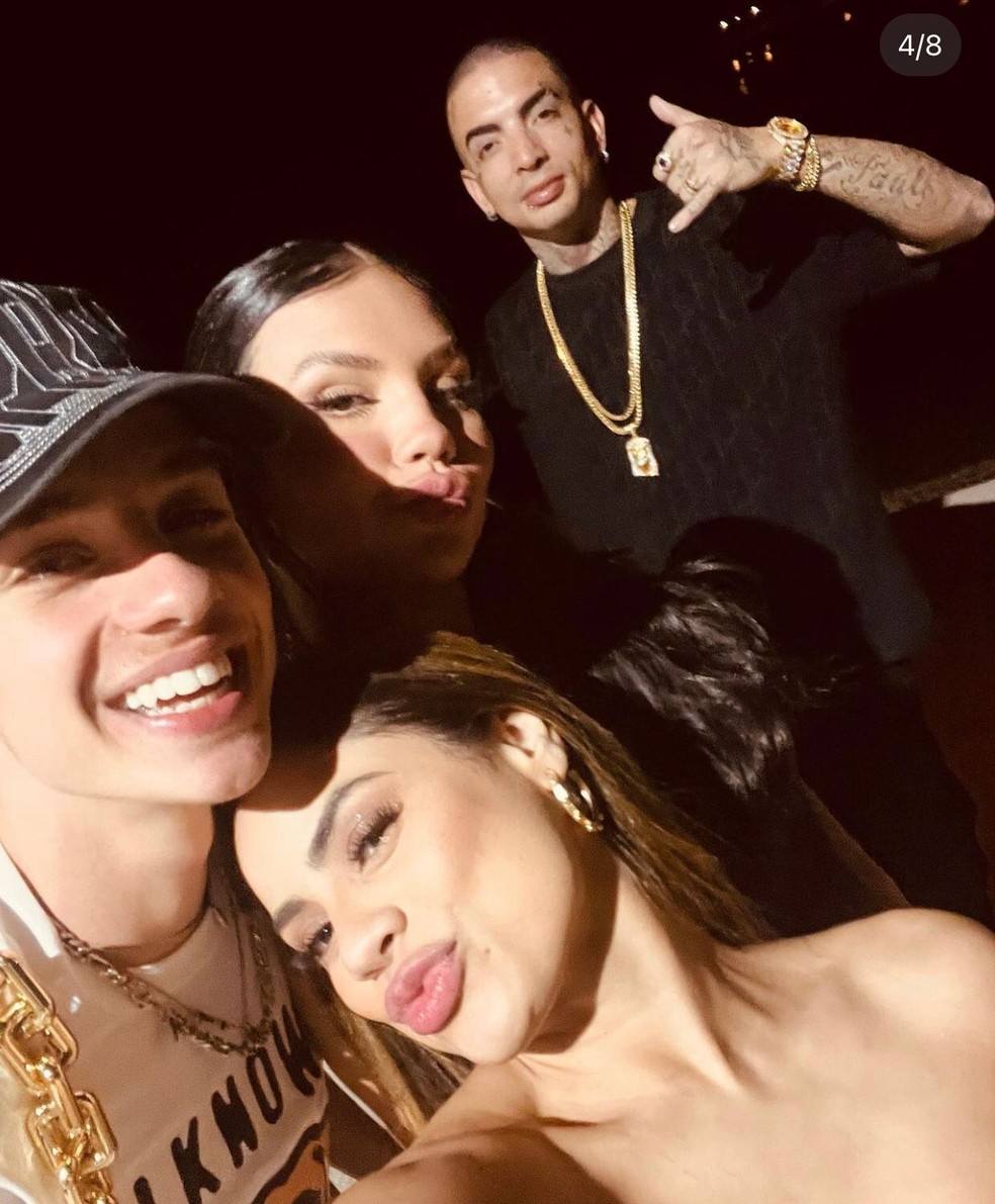 Lexa posa em clima de romance com com Guimê na Croácia