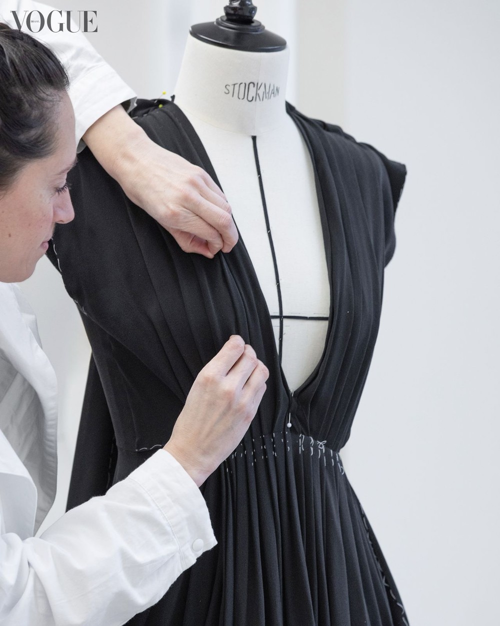 BAFTA 2025: confira todos os detalhes do vestido alta-costura de ...