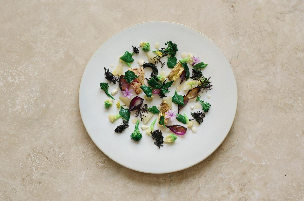 Do campo à mesa, a Califórnia vibrante do chef Michael Tusk