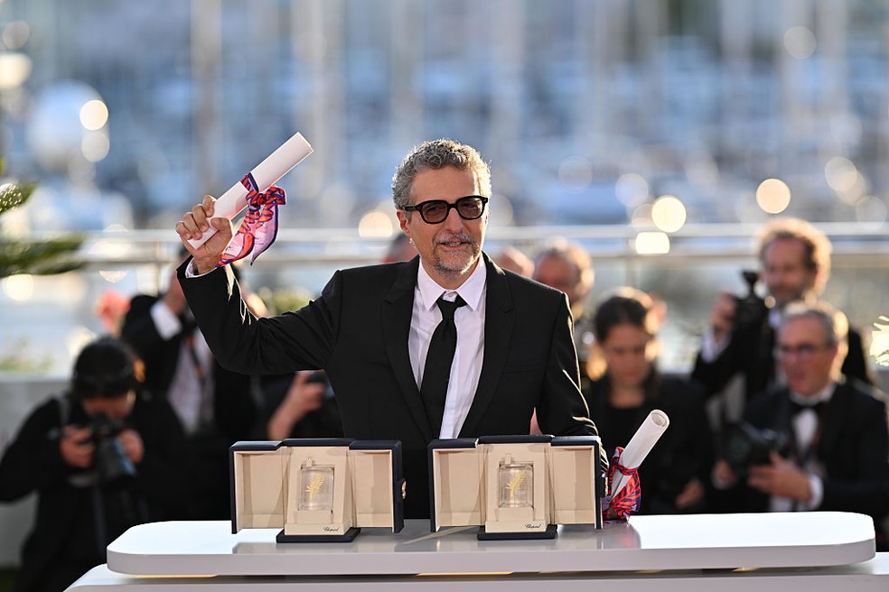 Kleber Mendonça Filho é premiado como Melhor Diretor no Festival de Cannes