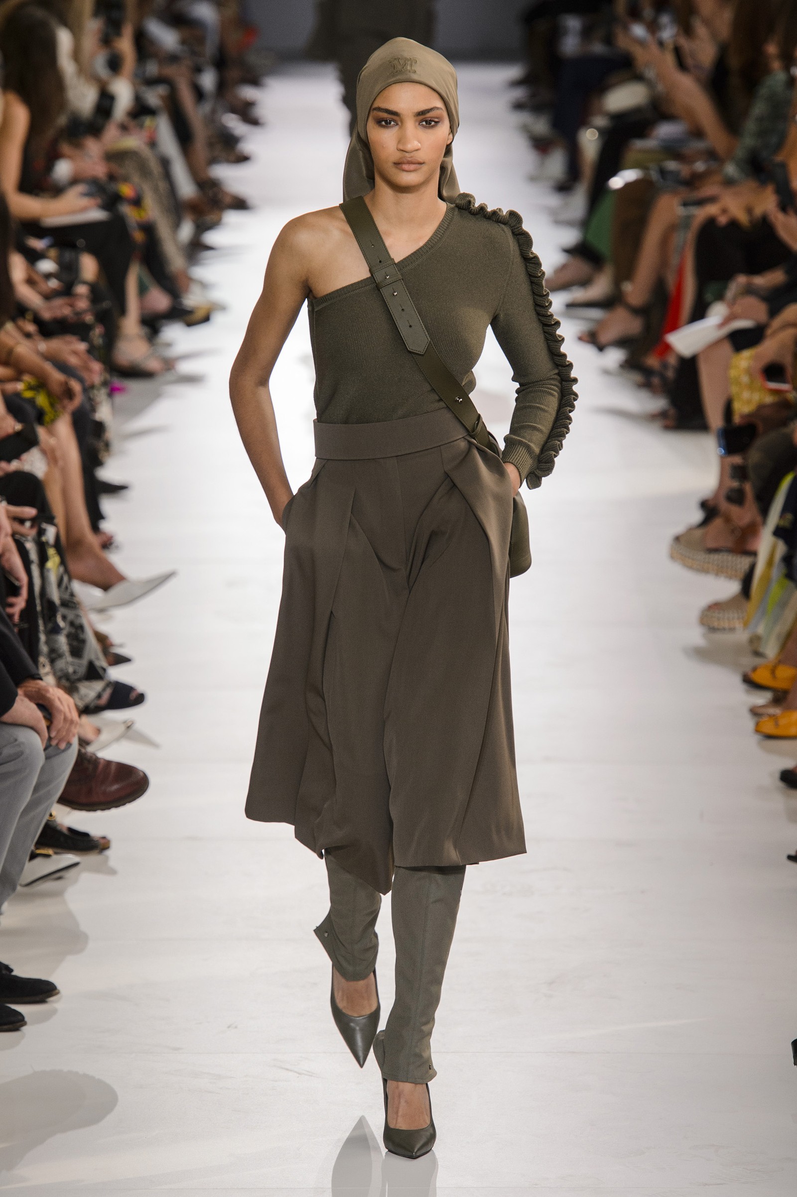 Max Mara | Verão 2019 | Milão