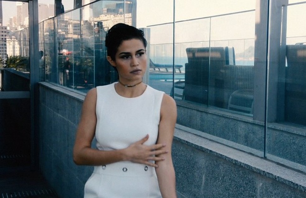 Love me: Nanda Costa e Raphael Vianna interpretam casal em beauty film ...