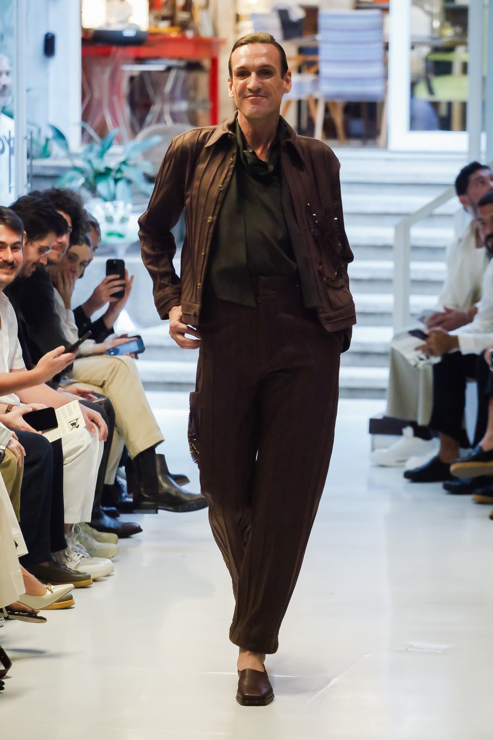 Handred | SPFW N59