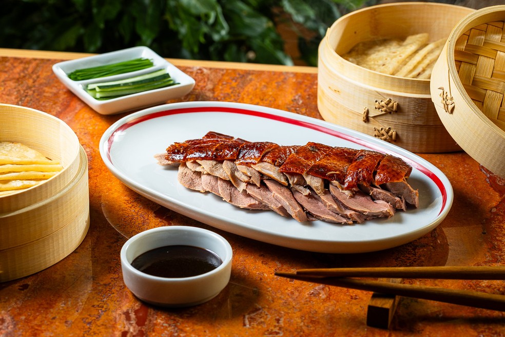 Pato de Pequim: 3 endereços para saborear a tradicional receita chinesa ...