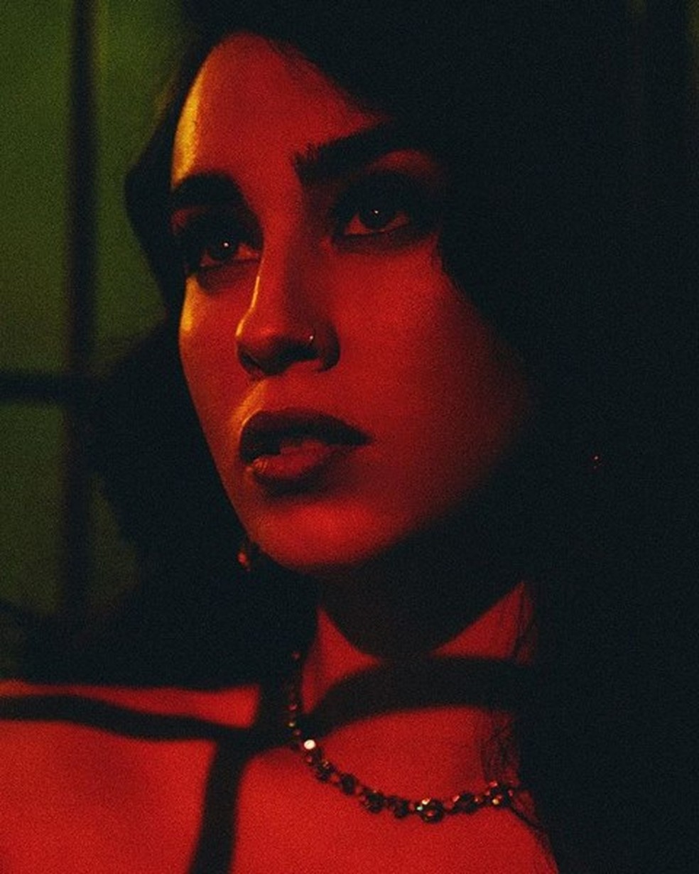 Ex Fifth Harmony, Lauren Jauregui, faz ensaio sensual para revista ...