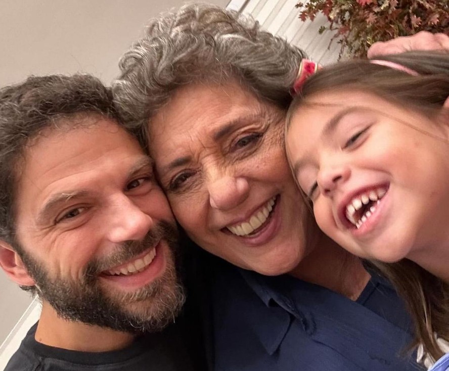 Duda Nagle encanta ao exibir momento de diversão com a mãe e a filha, Zoe