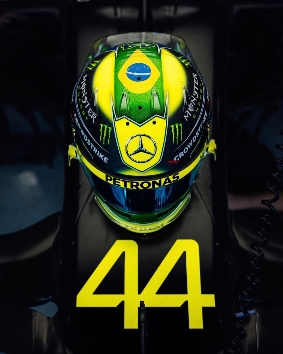 Depois de Senna, Lewis Hamilton homenageia Seleção Brasileira com ...