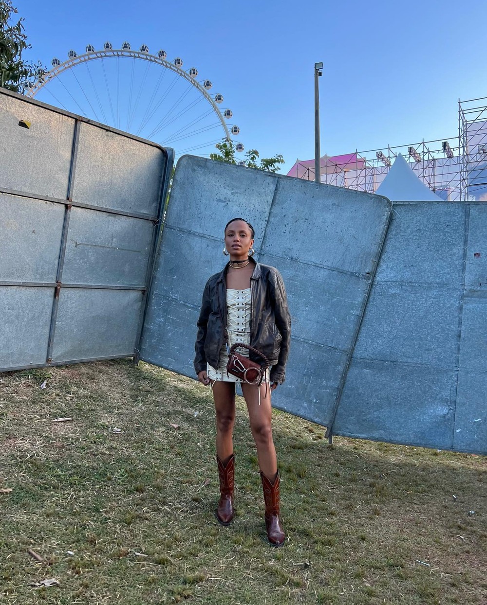 6 dicas para atualizar o look de festival no The Town 2023 de acordo ...