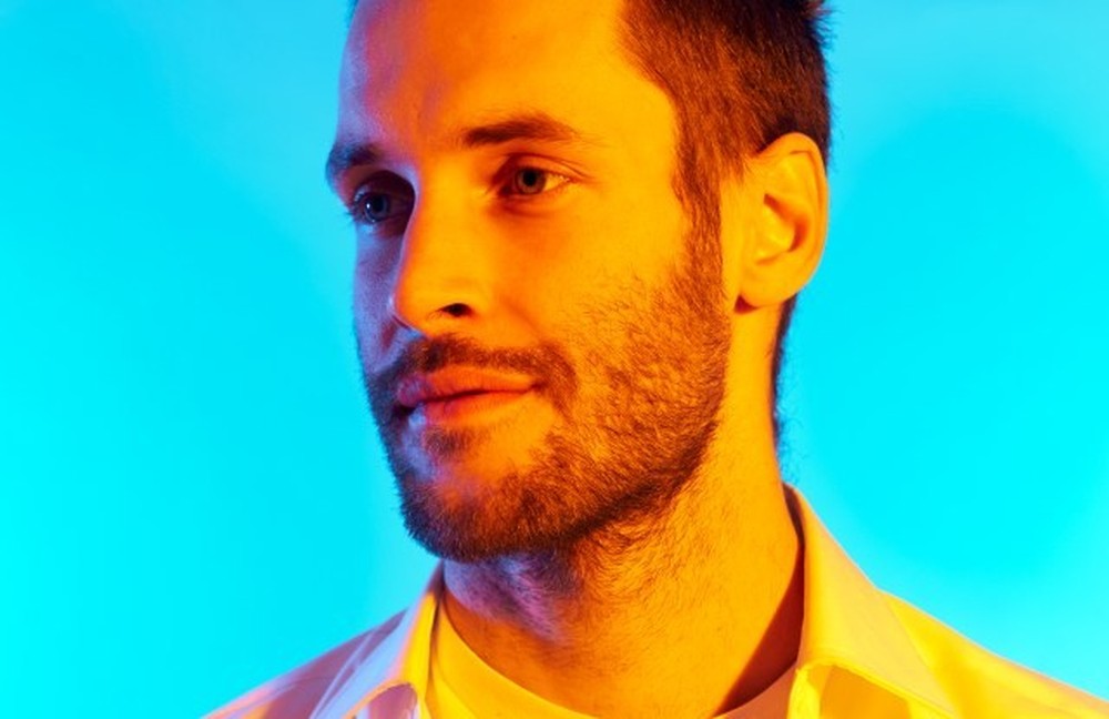 Jacquemus inaugura projeto artsy no OpenMyMed Festival em Marselha