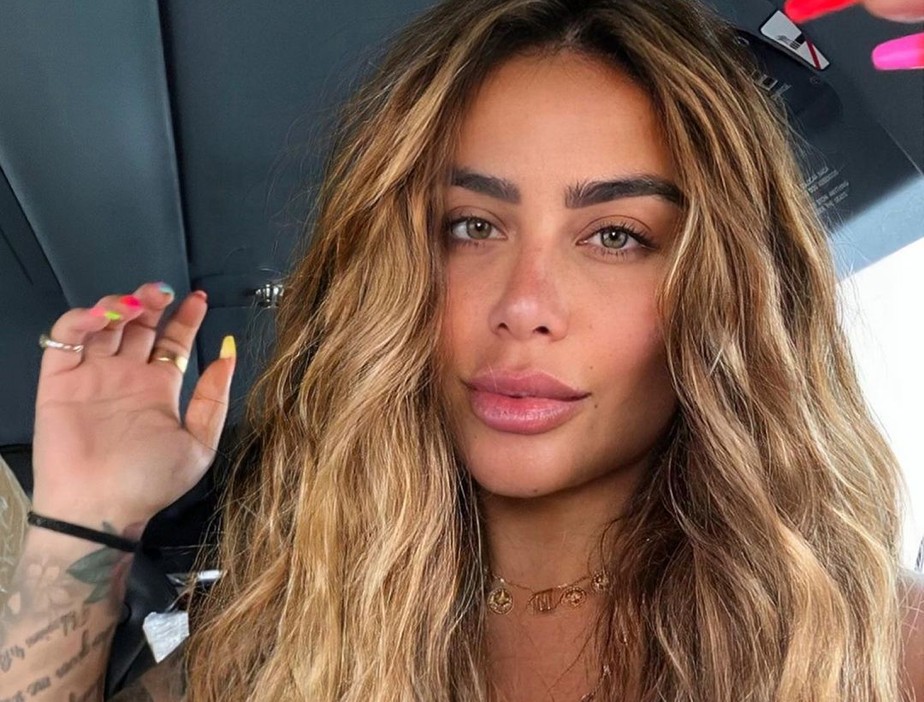 Rafaella Santos exibe clique natural sem filtro e sem make ...