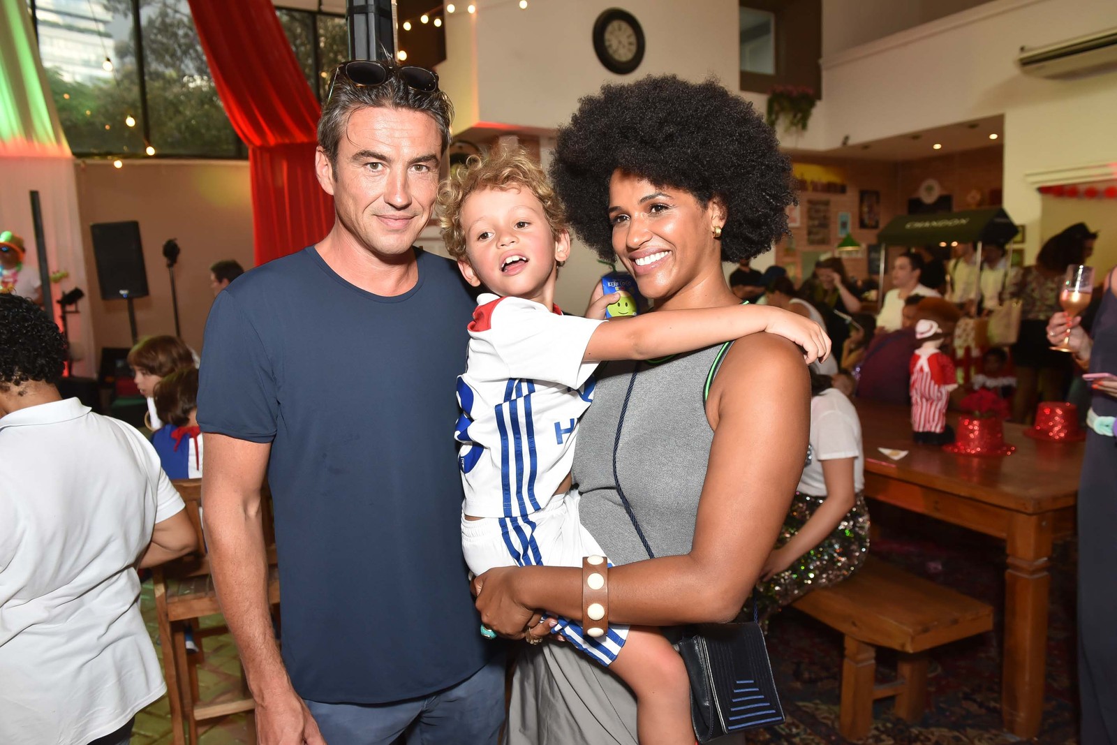 É festa! Primeira edição do Bailinho Vogue diverte pais e filhos