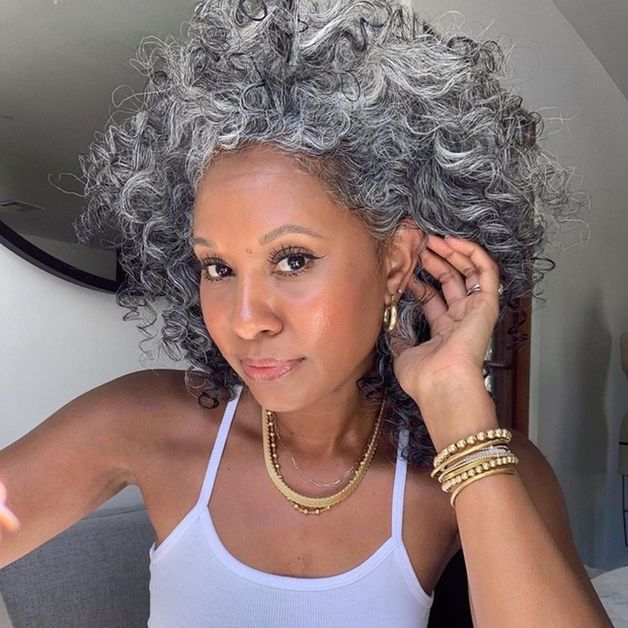 Os melhores corretivos para peles maduras segundo especialistas