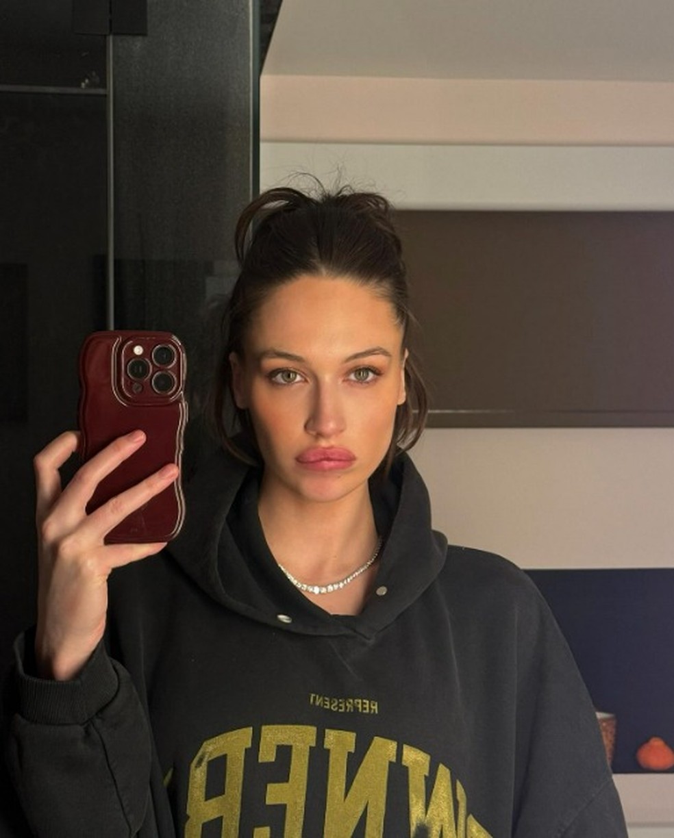 Pete Davidson e Elsie Hewitt aproveitam a primeira saída após o ...