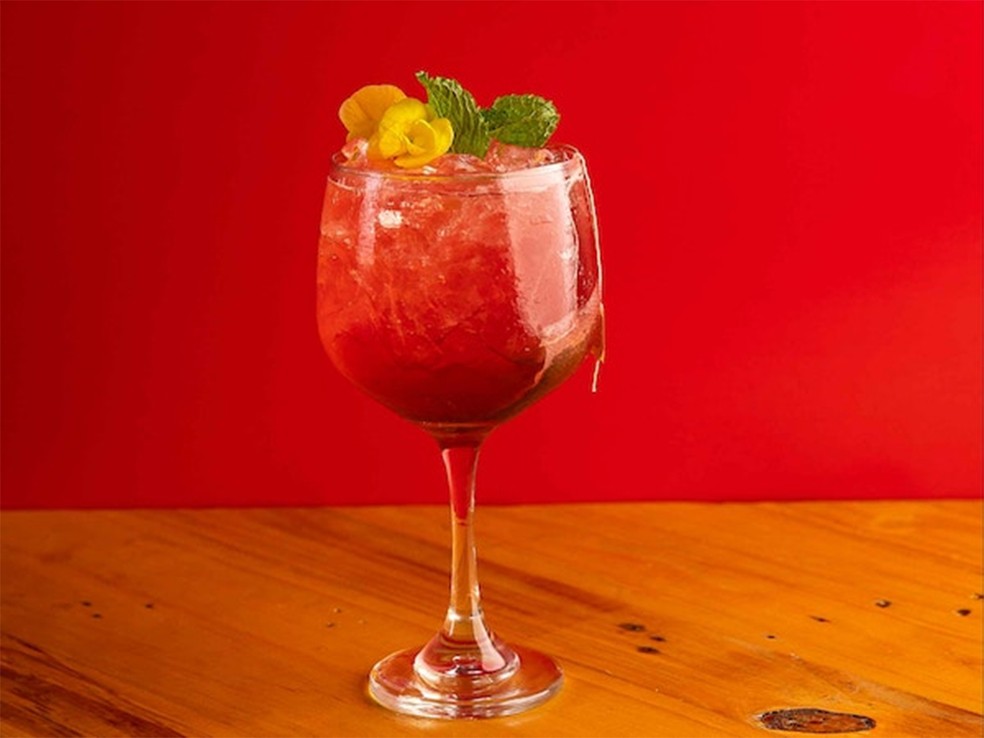 Comidas e drinks em tons de rosa: as opções gastronômicas no mood ...