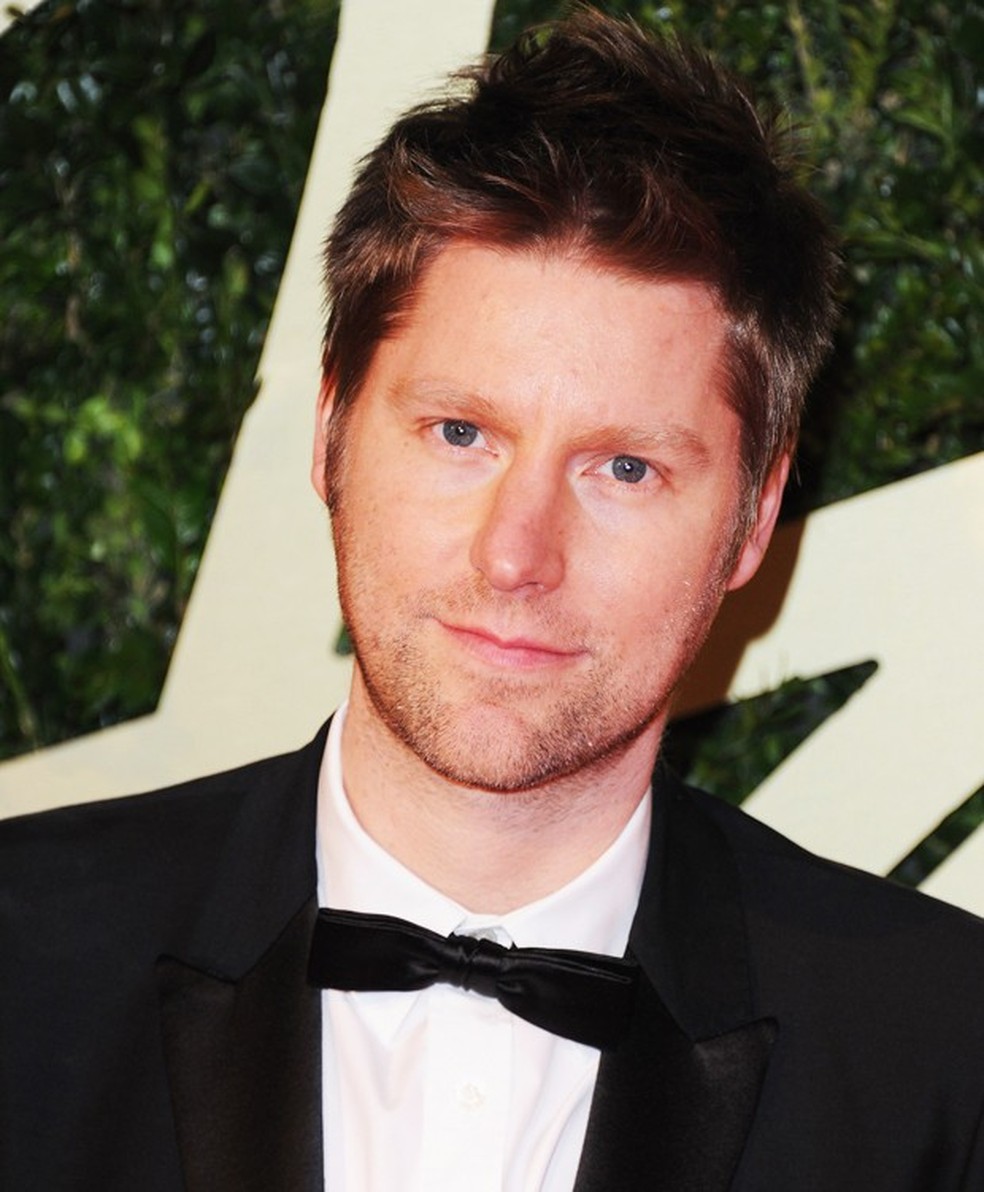 Christopher Bailey vende parte de suas ações da Buberry e arrecada R ...