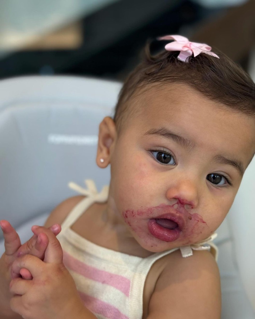 Neymar faz dump de domingo com Mavie e Biancardi