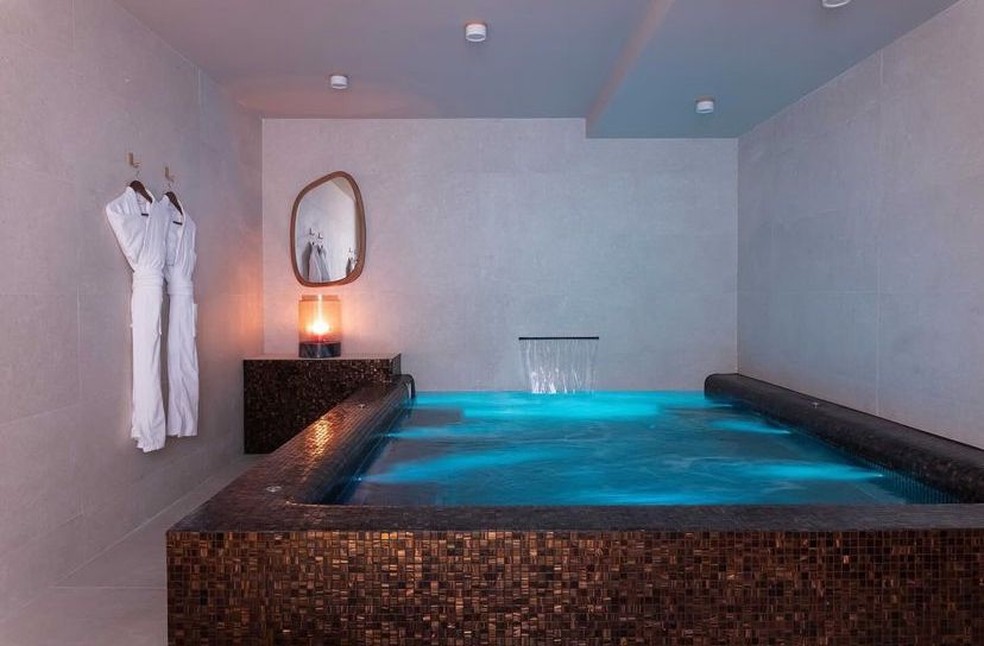 Juliana Hotel Paris: O luxuoso cinco estrelas no centro turístico da ...