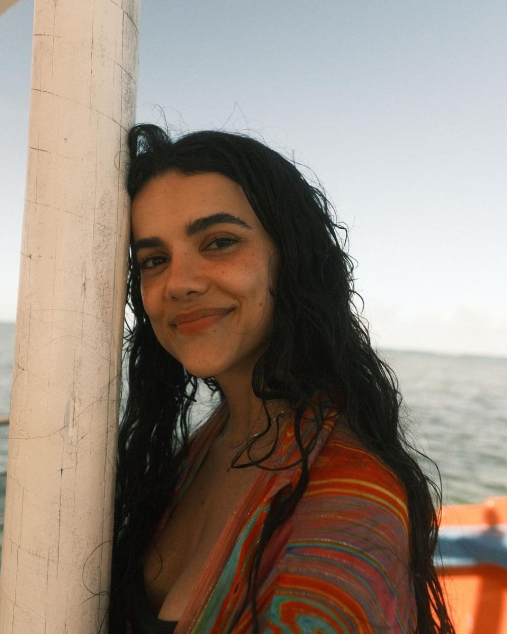 Jullio Reis parabeniza Manu Gavassi com homenagem emocionante