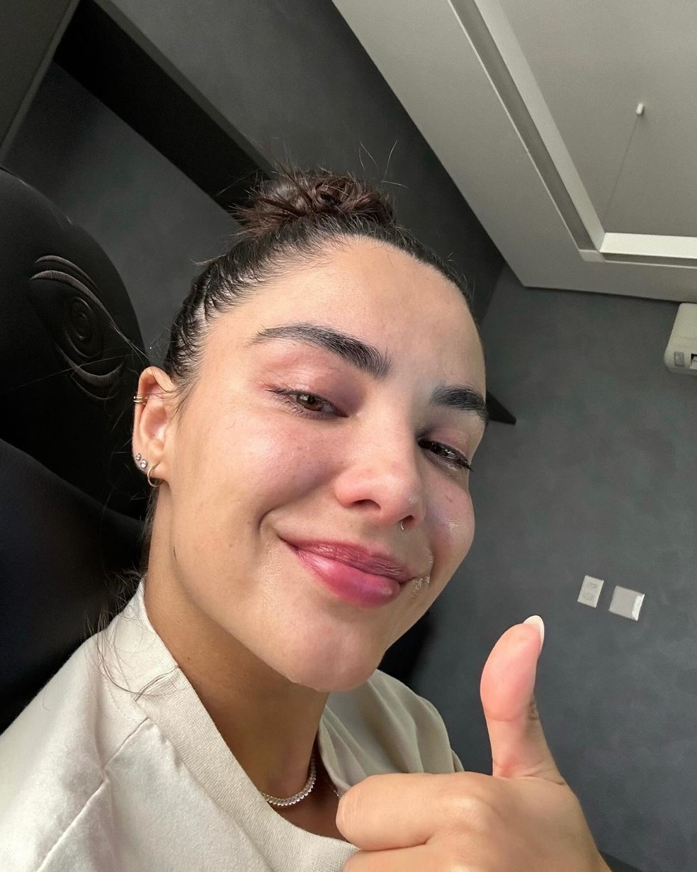 Gabriela Versiani publica registros de novembro: 'Foi lindo'