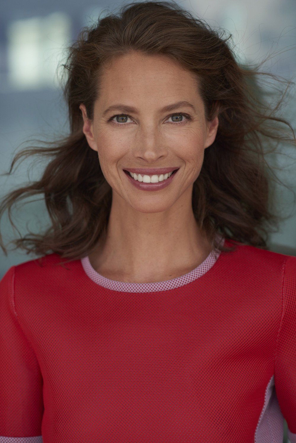 Aos 46 anos, Christy Turlington fala sobre beleza e envelhecimento