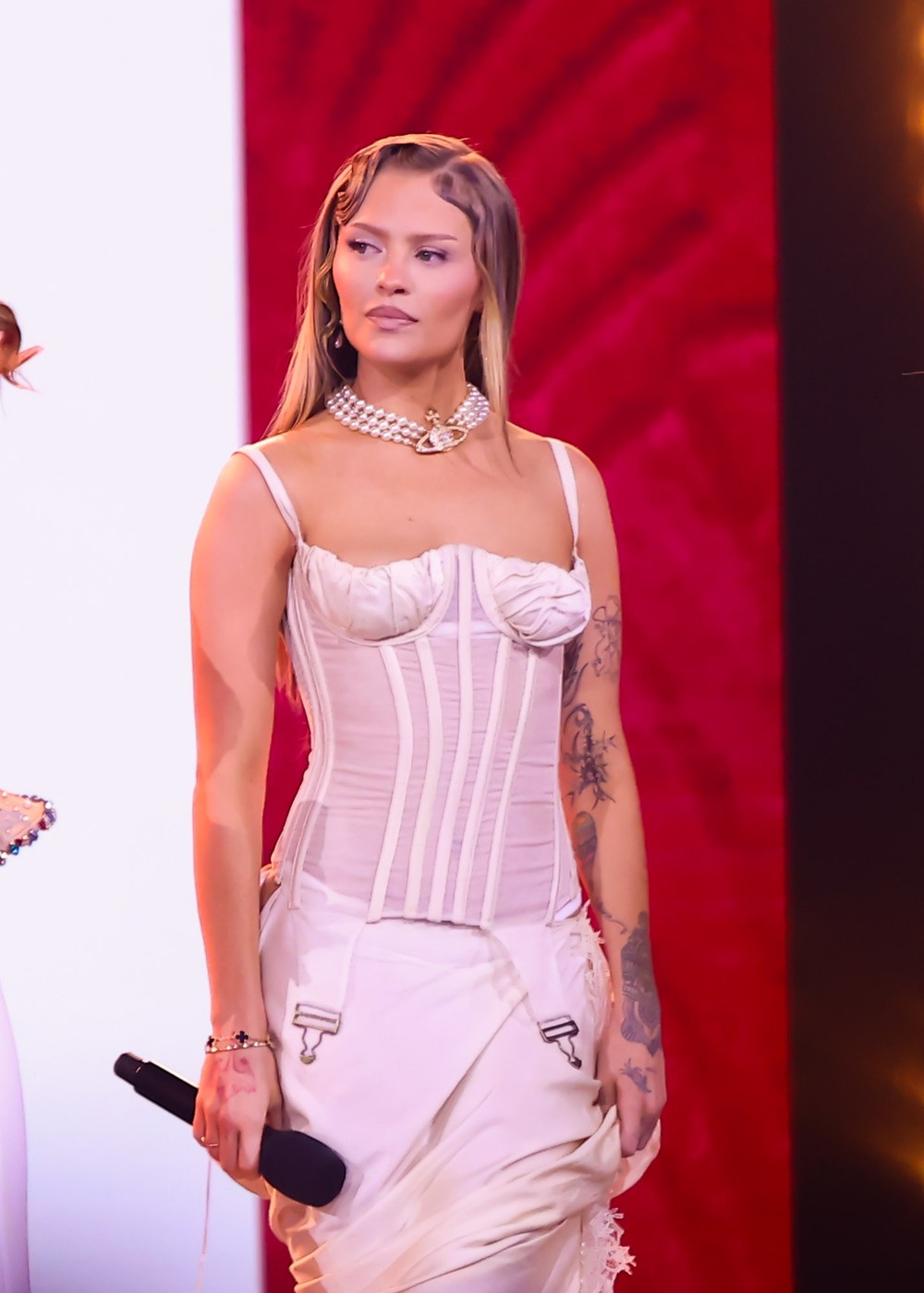 Tudo sobre os looks de Luísa Sonza para o Grammy Latino 2024