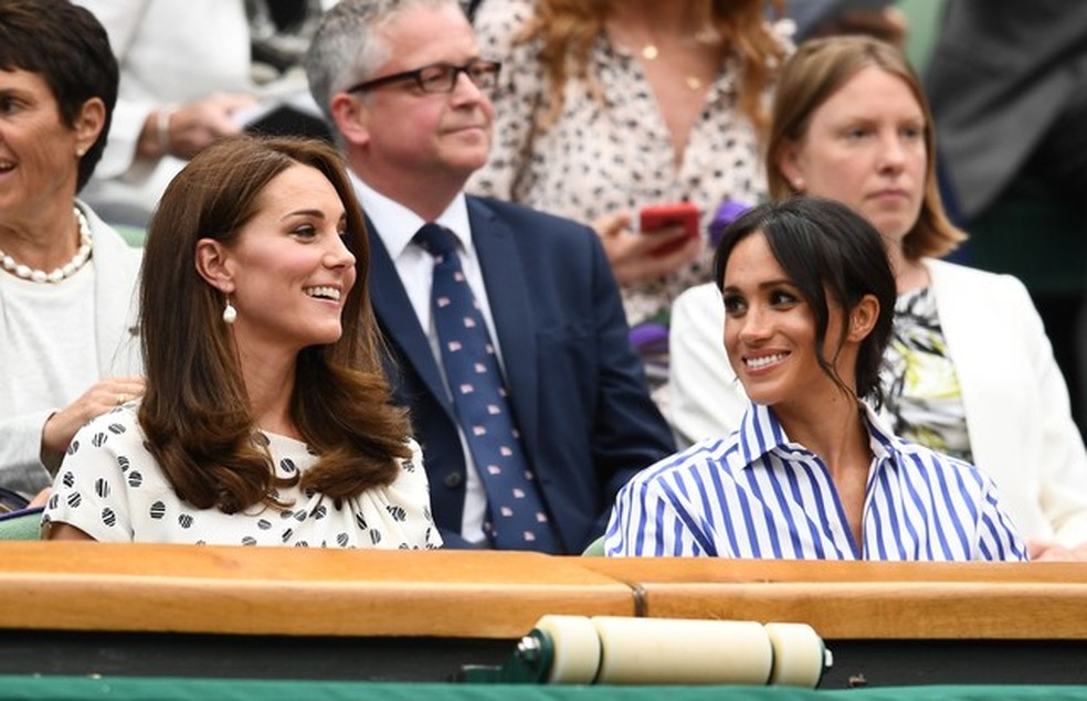 Esses looks da couture são perfeitos para Meghan Markle e Kate Middleton