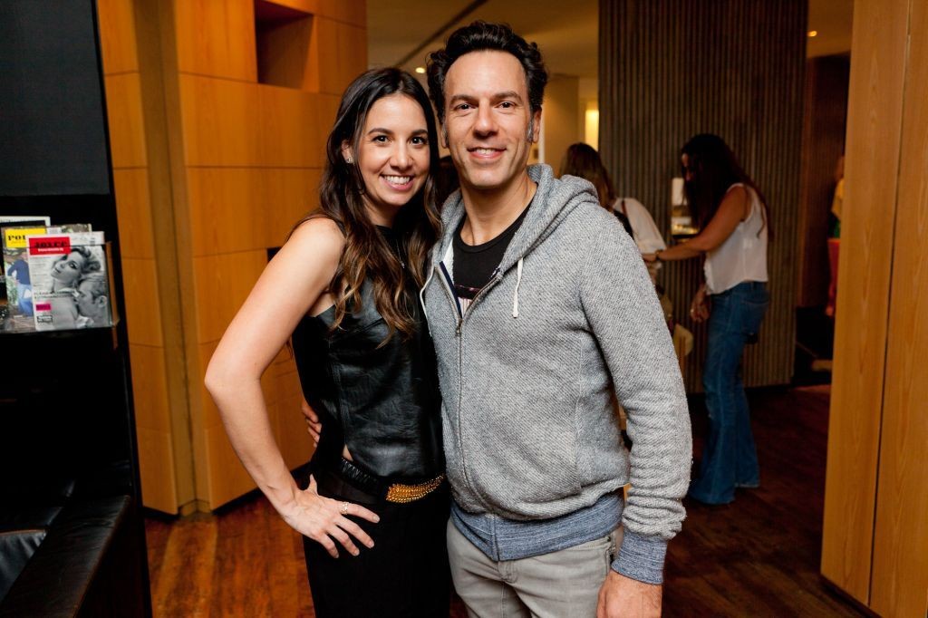 Aron & Hirsch inaugura shop in shop na NK Store, em São Paulo