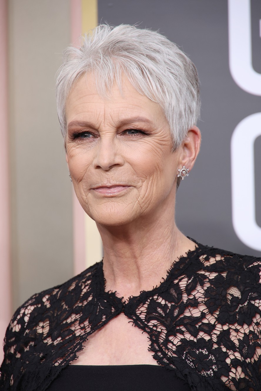 Jamie Lee Curtis pede que shows comecem à tarde