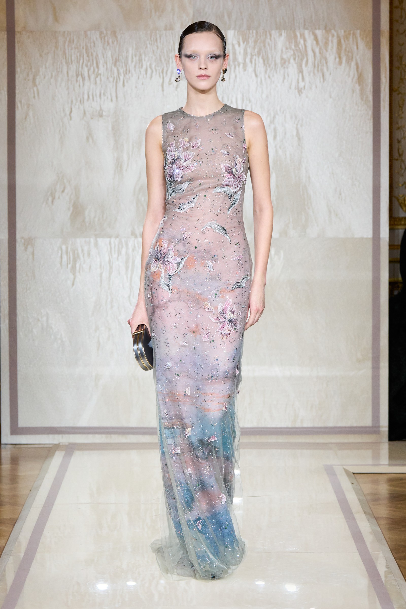 Armani Privé | Alta-costura | Verão 2025