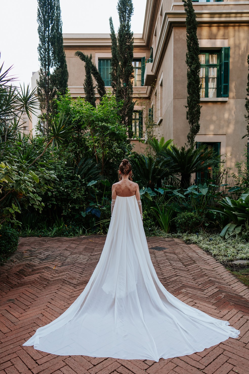 Noiva usa 4 vestidos em casamento de 3 dias no Rosewood São Paulo