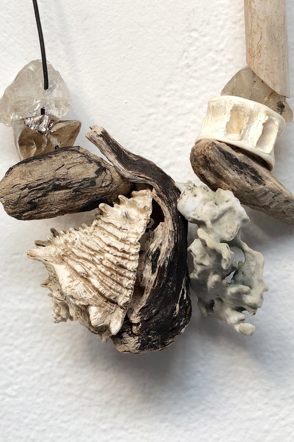 Regina Dabdab lança nova linha com status de escultura