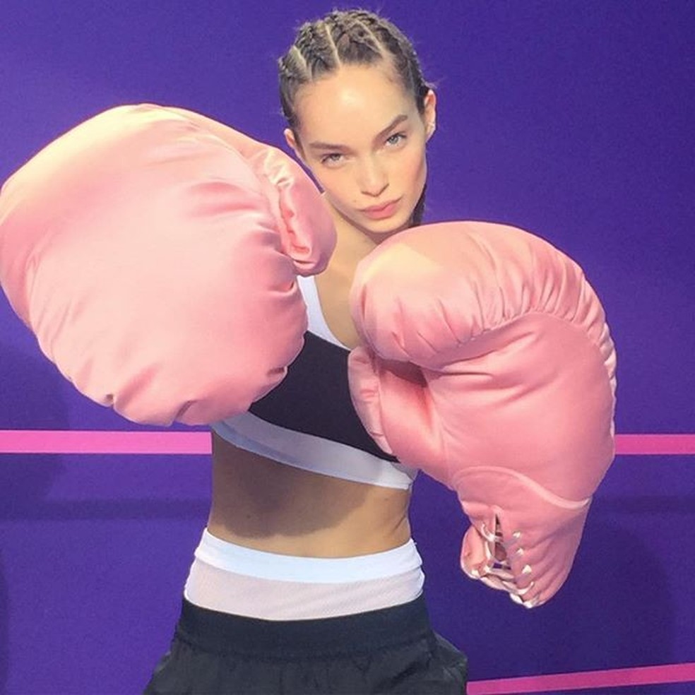 Antes de estreia no VSFS, Luma Grothe luta boxe em campanha