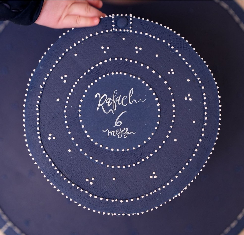 Carol Celico celebra 6 meses de vida do caçula, Rafael