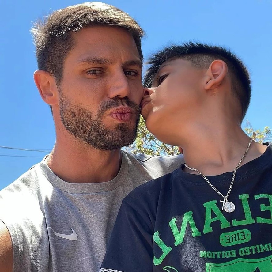 Filho de Jonas Sulzbach se declara para o pai: 'Obrigado por ser um paizão, eu te amo'