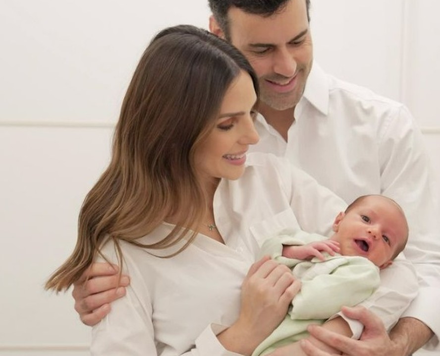 Carol Celico celebra os dois meses do filho caçula, Rafael