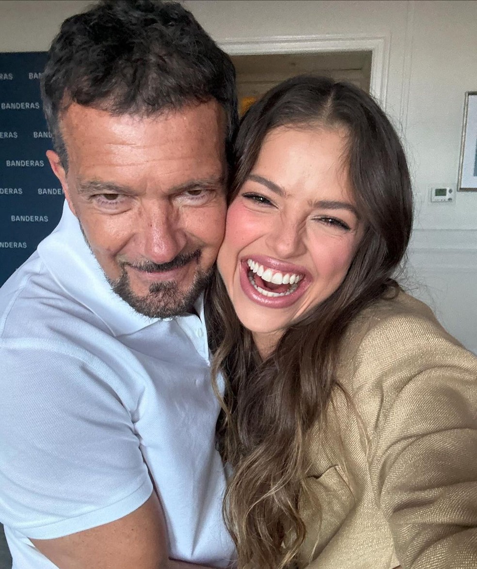 Agatha Moreira mostra cliques inéditos da amizade com Antonio Banderas