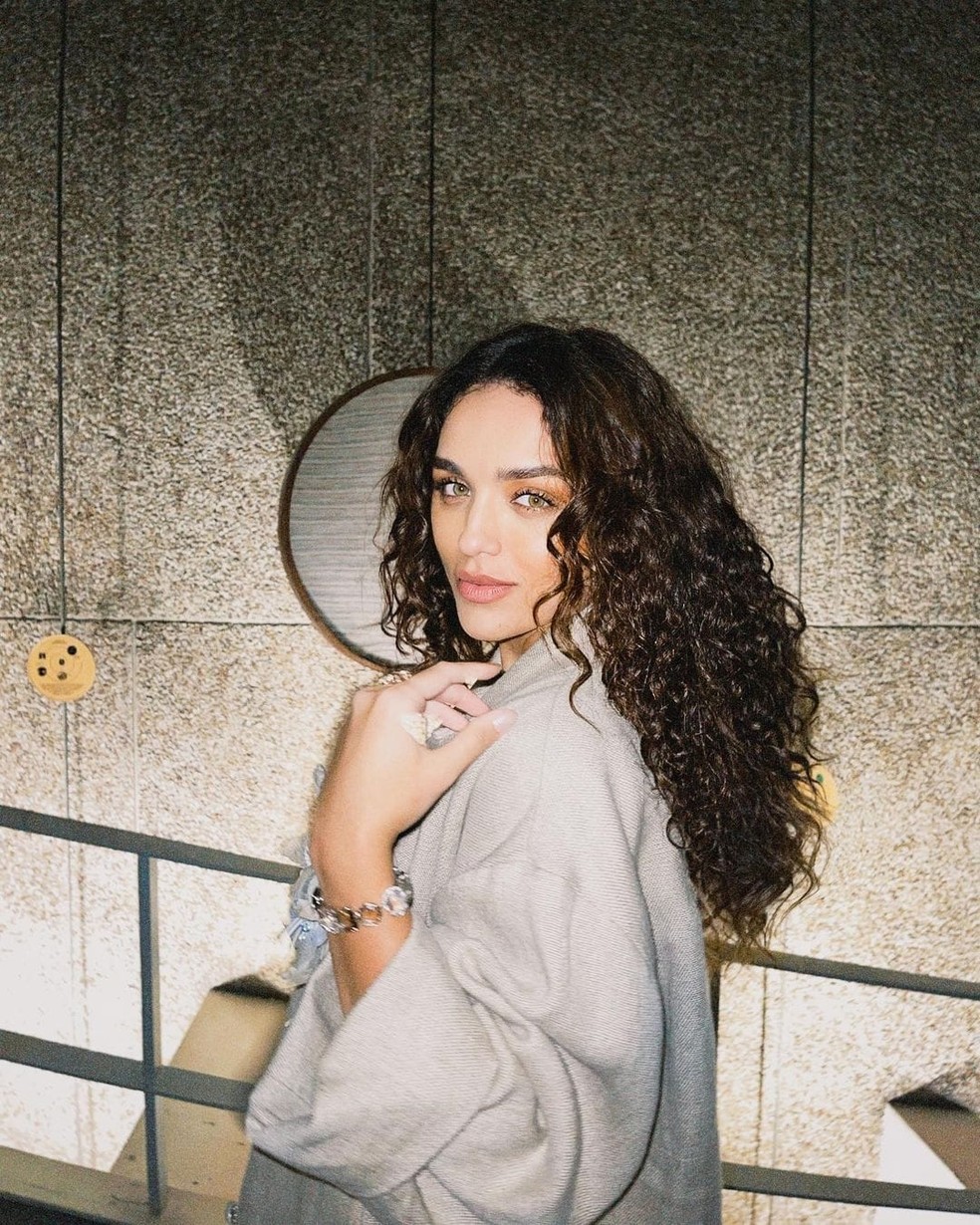 Rafa Kalimann exibe cliques inéditos de evento