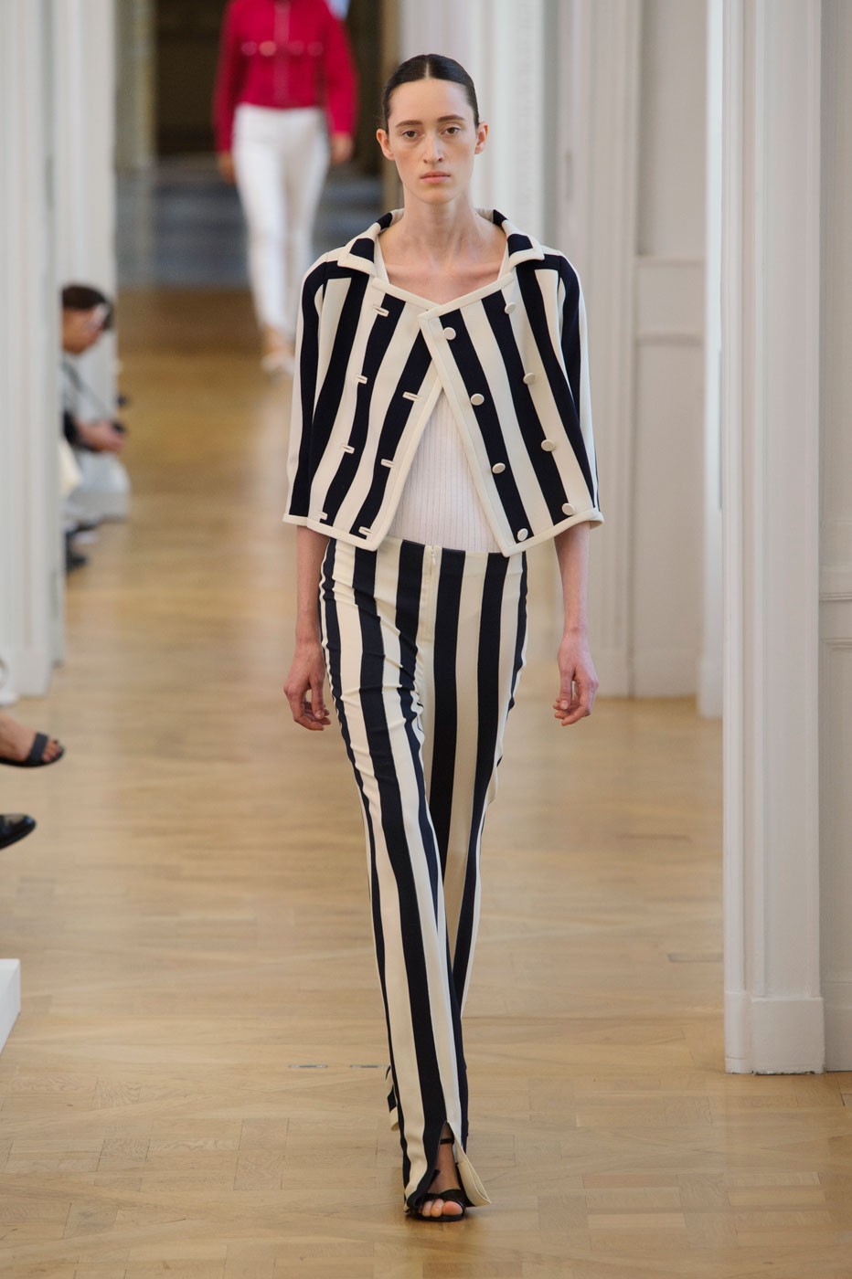 Courrèges leva o DNA da marca ao novo milênio