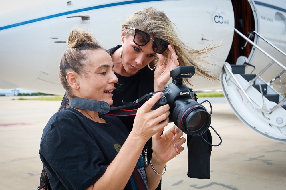 Ana Hickmann relembra momentos marcantes de sua carreira como modelo