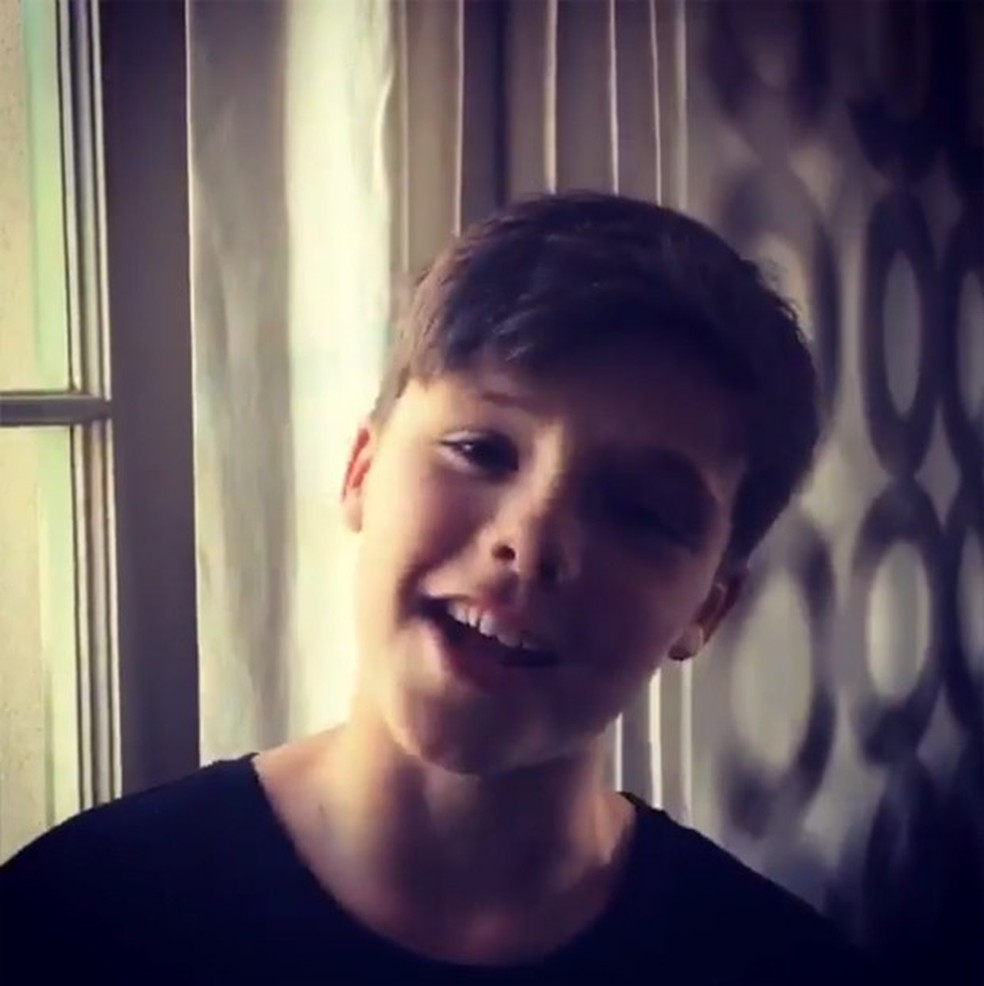 Cruz Beckham estreia conta no Instagram