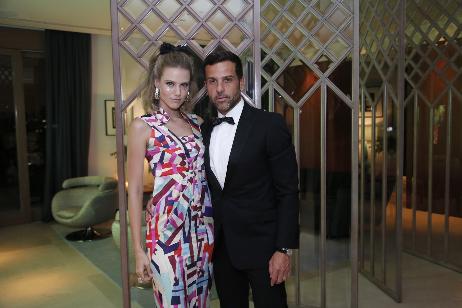 Alexandre Birman arma warm up para o Baile da Vogue