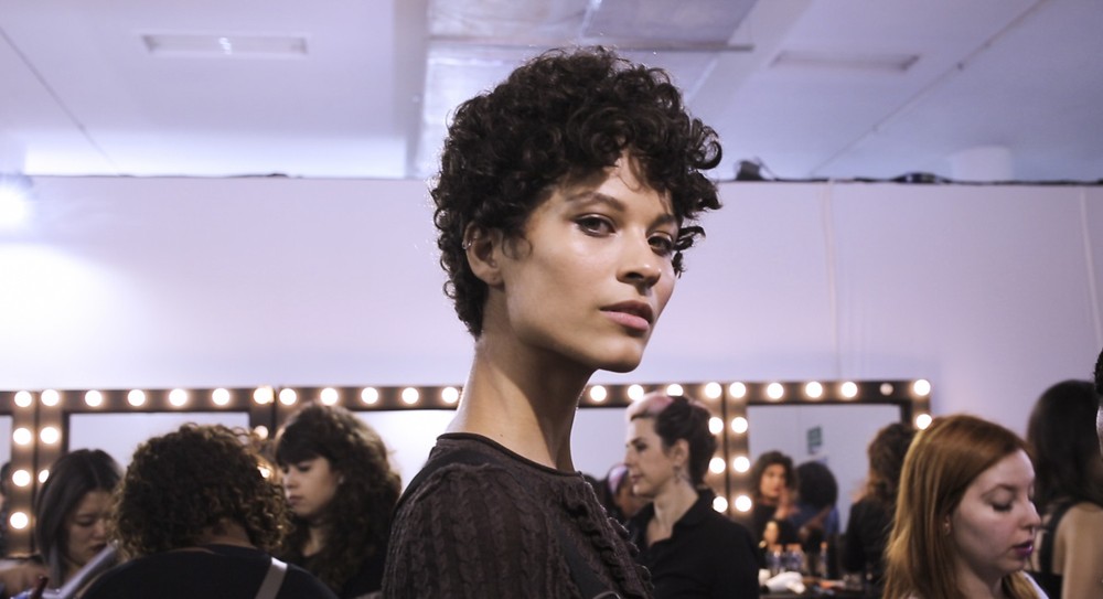 A beleza do inverno 2016 da Animale | Vídeos | Vogue