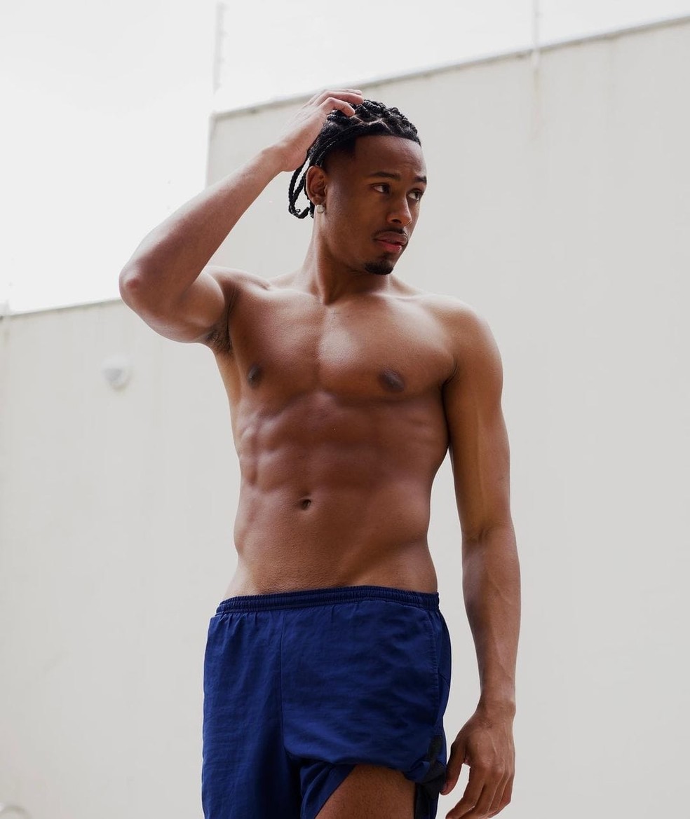 Paulo André para a web com ensaio fotográfico estonteante