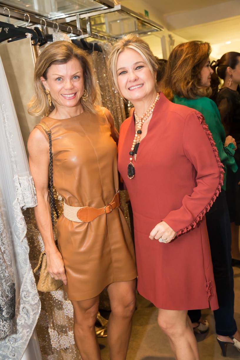 Isabella Blanco e Eleonora Xandó lançam coleção no ateliê Sandro Barros