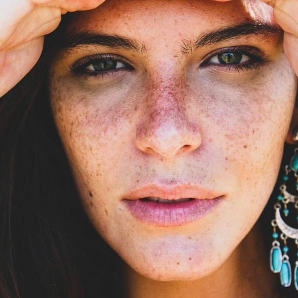 Mari Goldfarb ataca de poetisa no Instagram