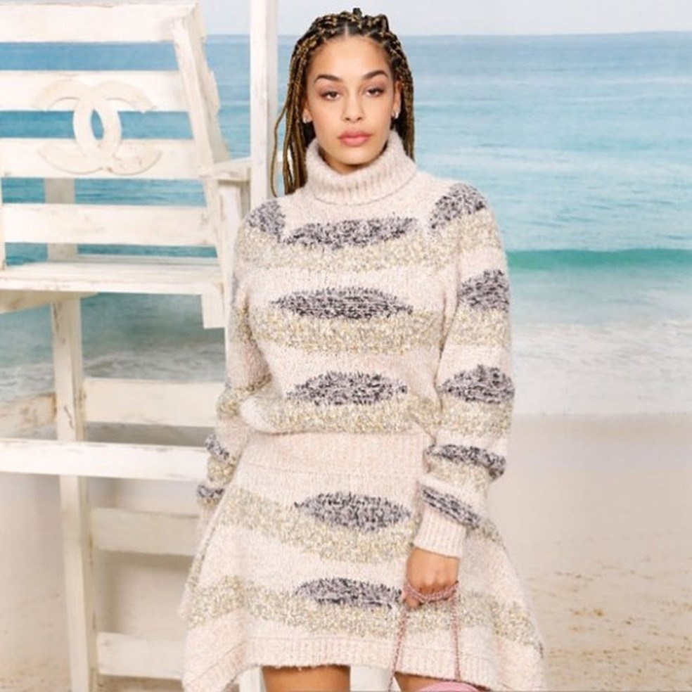 Um papo exclusivo com Jorja Smith, no line-up do Lollapalooza Brasil