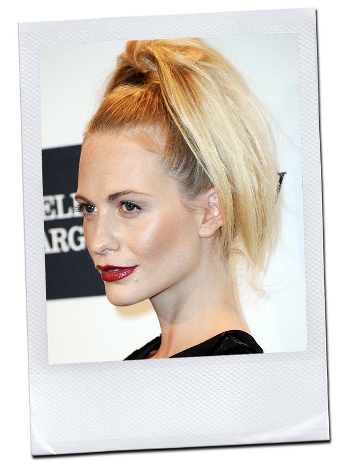 LHR-GRU: a britânica Poppy Delevingne está a caminho de São Paulo